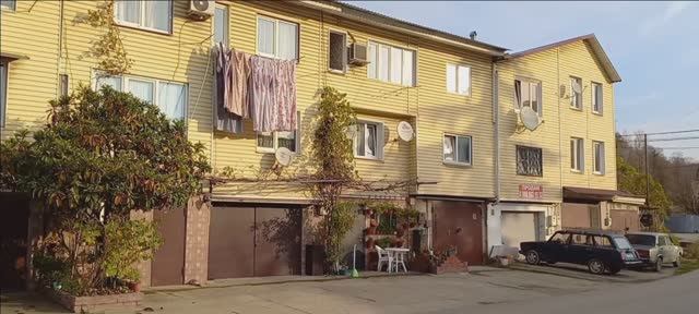 Сочи. Жилые гаражи 2 часть