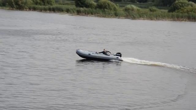 Лодка АЗИМУТ  expedition 470 + Меркурий 25л.с 4 такта.mp4