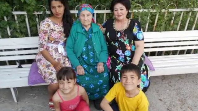 Посвящена_70летию_мамочки.mp4