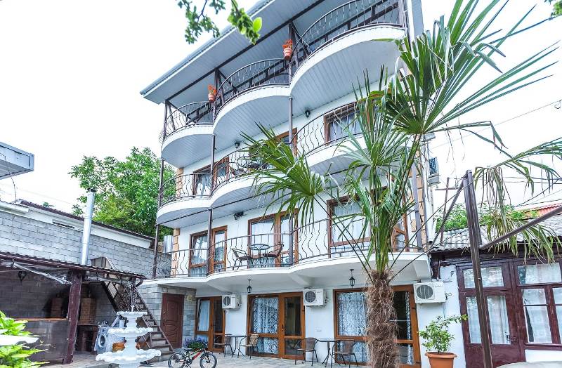 Отдых в Гурзуфе частный сектор. Гурзуф снять жилье для отдыха. «Пролетарская, 12» ГОСТЕВОЙ ДОМ