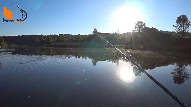 Проверяю_наличие_окуня_микроджигом_на_реке.