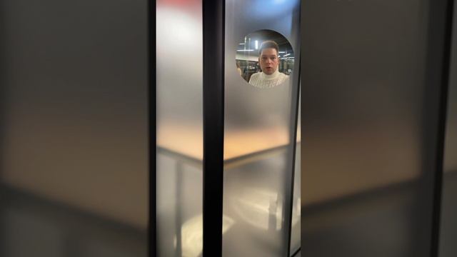 Стеклянная перегородка на кухню