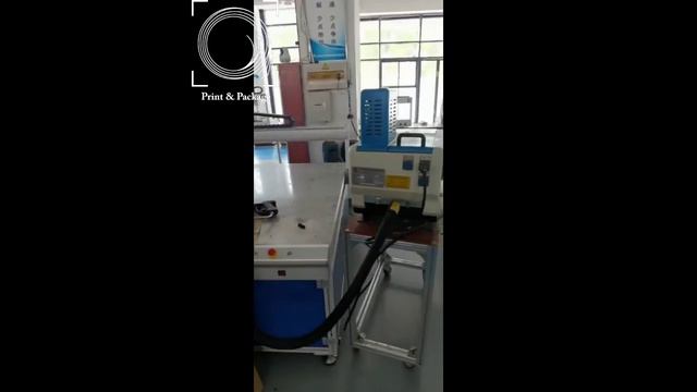 Клеевой пистолет для горячего клея