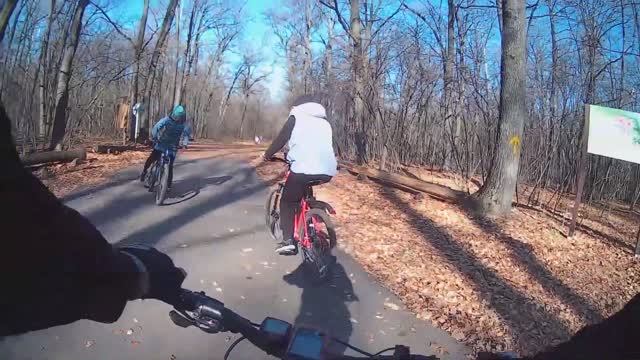 2021.10.30 Велопрогулка. Попутчики Дмитрий и Ольга.