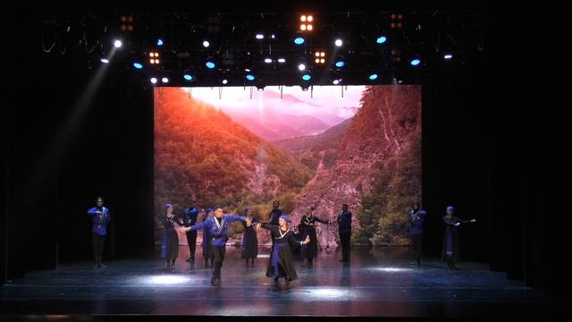 Танцевальный коллектив "Территория Танца" – Ачарули (ФГБОУ ВО Амурская ГМА Минздрава России)