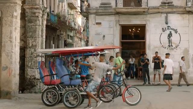 Сара Уиллис - Моцарт - Rondo alla Mambo!