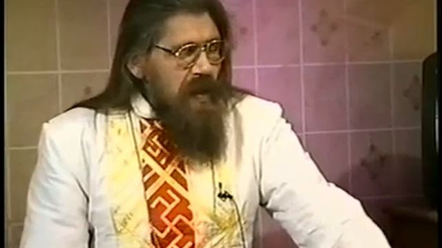 Александр Хиневич. Кто с нами. (Часть 1). Краснодар. 2001 год.mp4