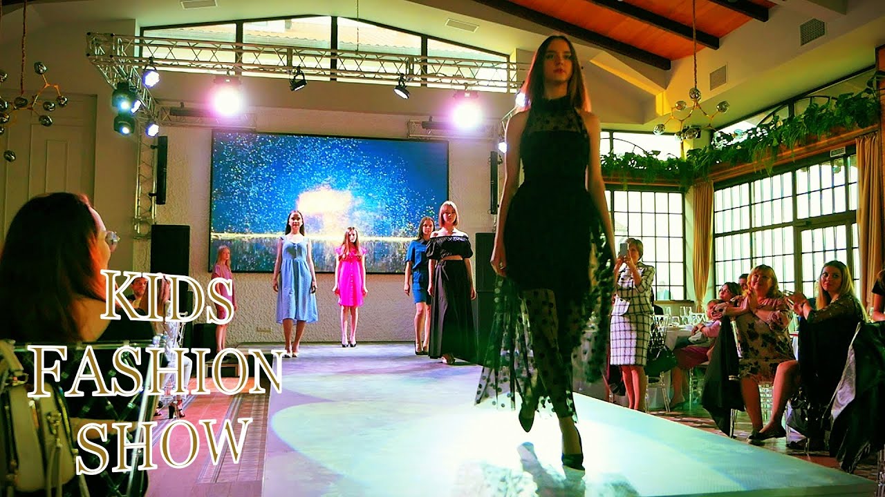 Детский показ мод ,бренд GIZIA Турция . Стильная модная одежда для девушек / 1000планет