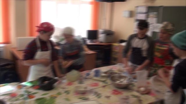 Шоу"Камеди Гёрлс" на день Смеха.