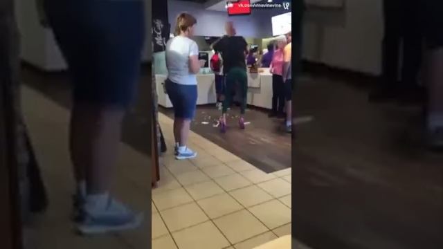 На лабутенах