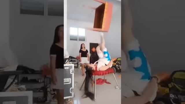 VID_20221222_214906_640.mp4