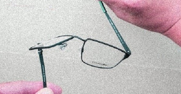 TITANFLEX – оправы с эффектом памяти