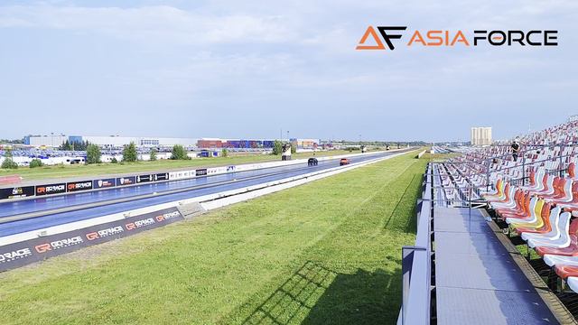 Заезды: Omoda C5 and Geely Coolray