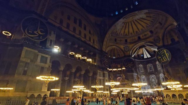 Собор Святой Софии превратили в мечеть🥲,  завесили лик Марии с Иисусом. Стамбул. Турция.