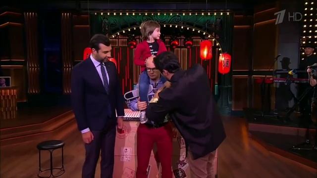 "Вечерний Ургант". Рубрика "Китай-город"