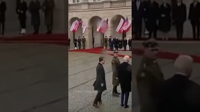 Сериал Влажные салфетки 7 серия Дед и Дуда