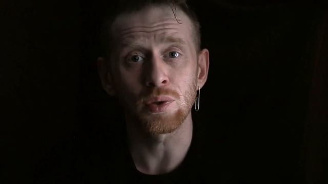 "Про дыру" читает господин Литвинович