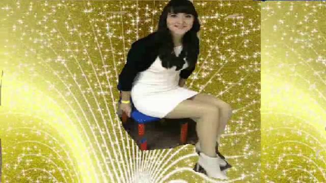 С  Днем  Рождения  Аня !.