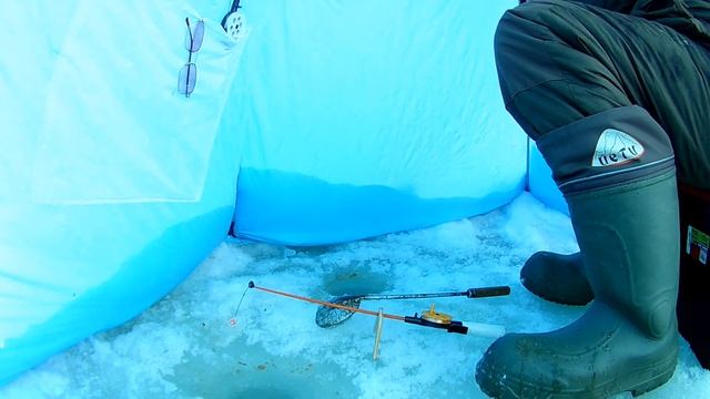 Весенняя рыбалка. Отрыв по полной._Spring fishing. 13.03.2021