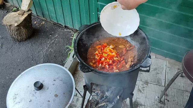 Чахохбили из курицы по-грузински в казане