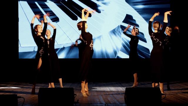 Как прекрасен этот мир-Ультрамарин_2