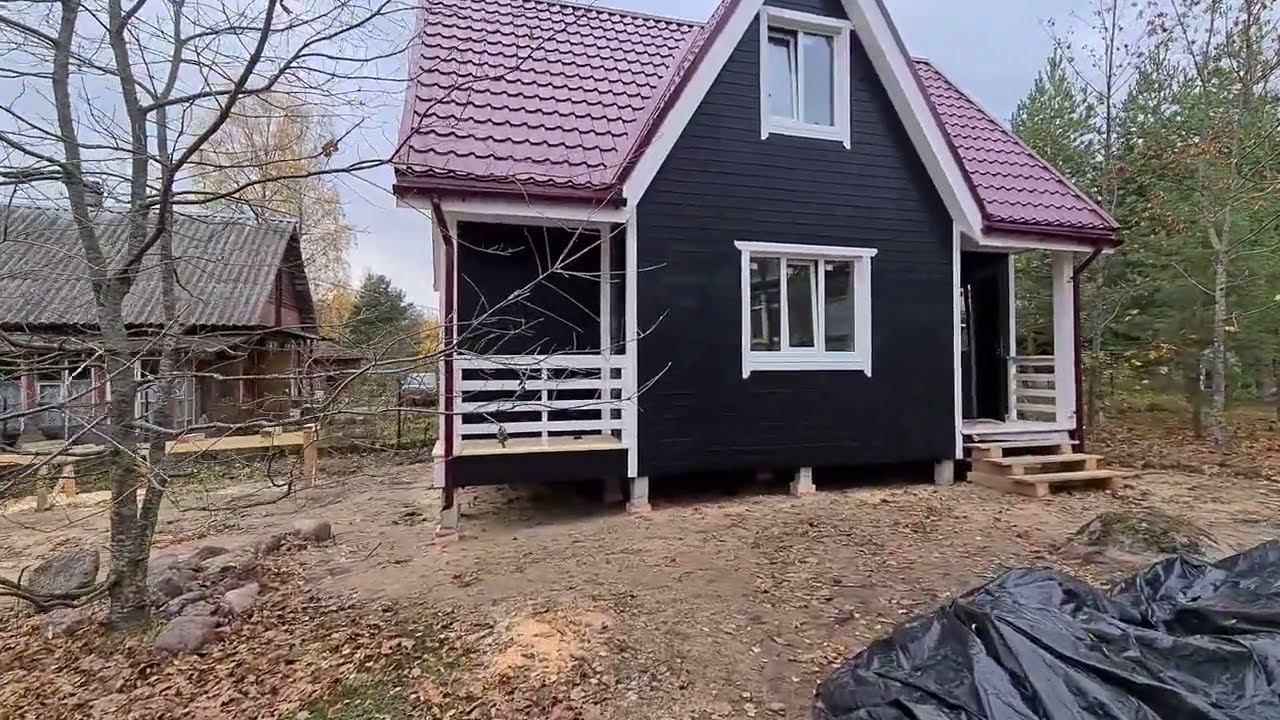 «Скорость и качество!» | Обзор каркасного дома 6×8 м² с маленькой террасой в посёлке Вязы