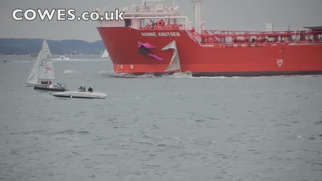 Аварийные ситуации - Столкновения - Как поймать танкер спинакером - Cowes Week