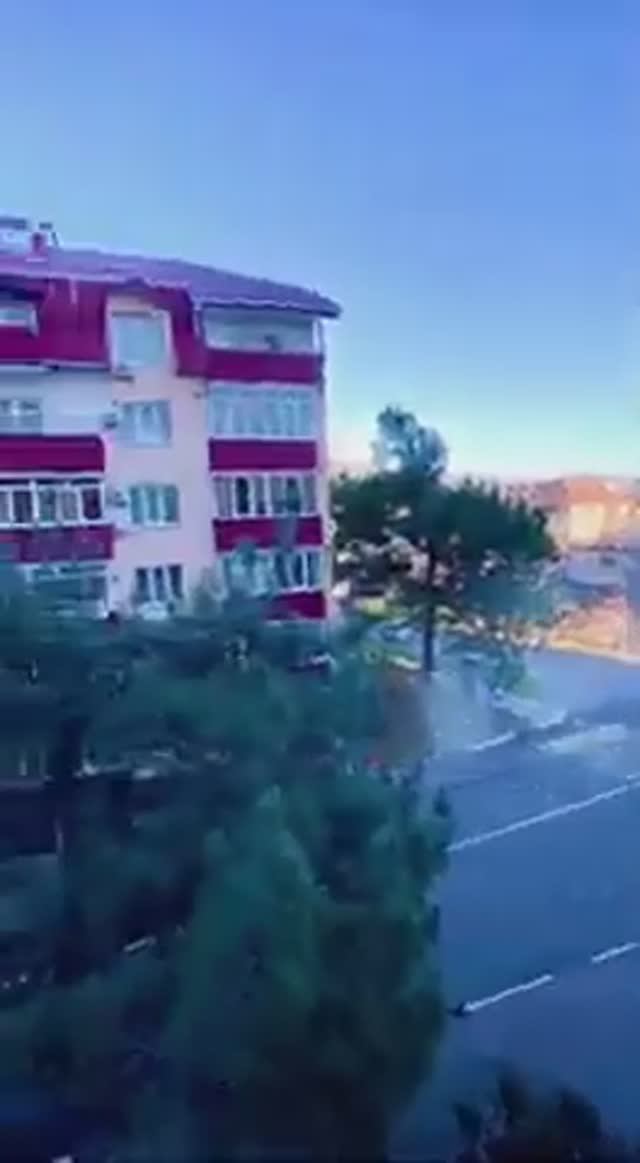 Квартира в Геленджике цена 19.5 млн.р. на ул.Курзальной. Квартиры в Геленджике без лишних слов.