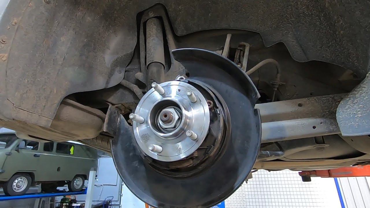 Замена ступичных подшипников на автомобиле Chevrolet Captiva