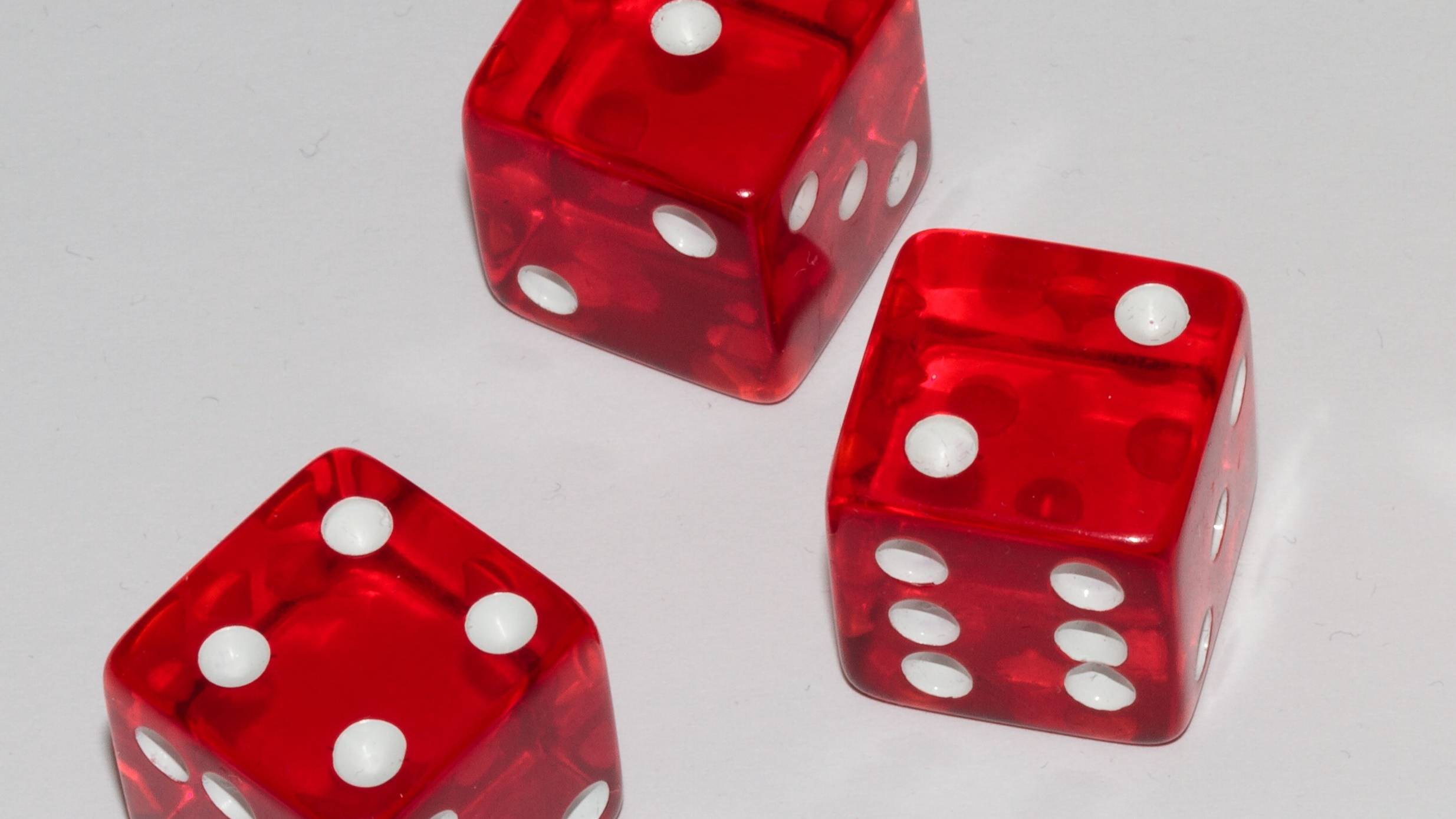 Адвокаты правил против здравого смысла.