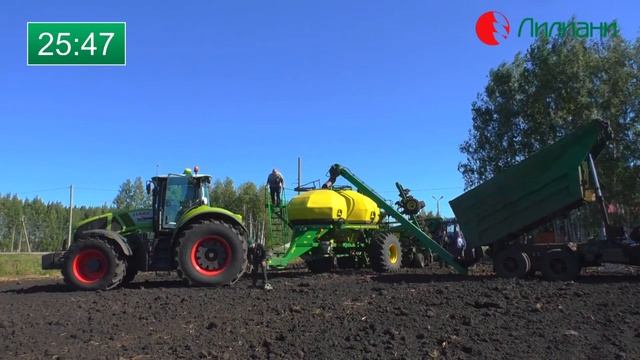 Скоростной сев с бункером-перегрузчиком в ООО АГРОПЛАТИНУМ. Пензенская область, сентябрь 2016 г.