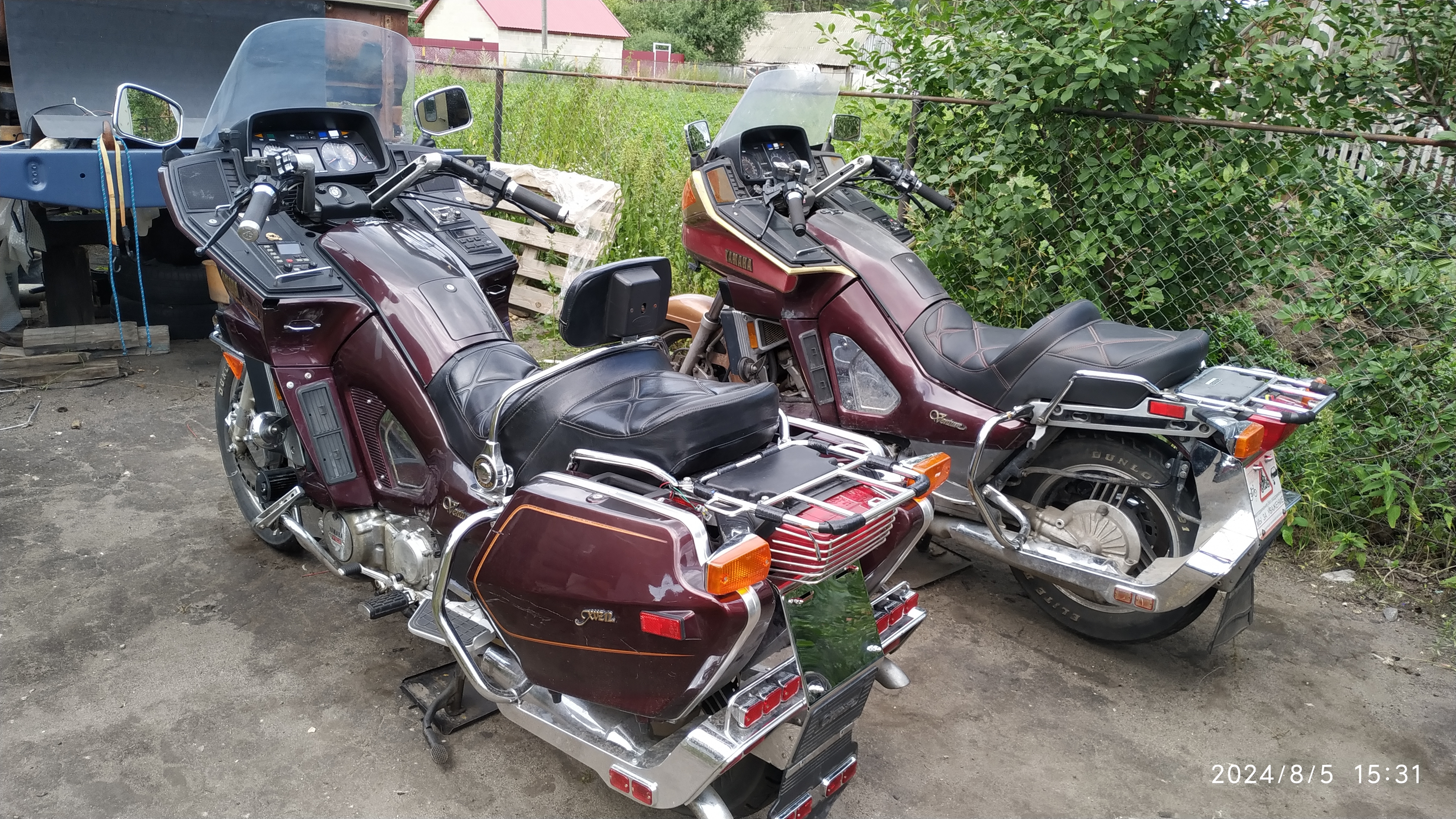 Готовлюсь к мото путешествию. Заменил помпу. Установил компрессор. Переделал задние фонари. Часть 2.