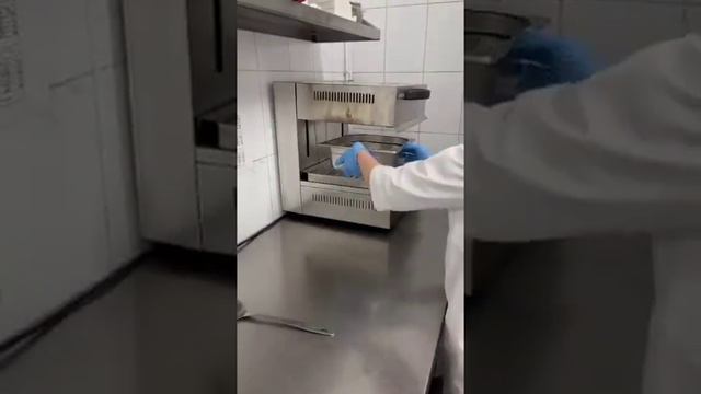 Техника безопасности при работе с грилем для запекания