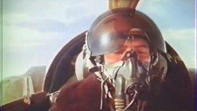 А что происходит с позвоночником под влиянием факторов полета влияющих на летчика в полете!