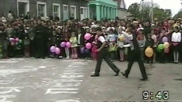 2008.05.09 ПРОРОЧЕСКИЙ Концерт на день победы в пос. Александровка 9 Шуточный танец