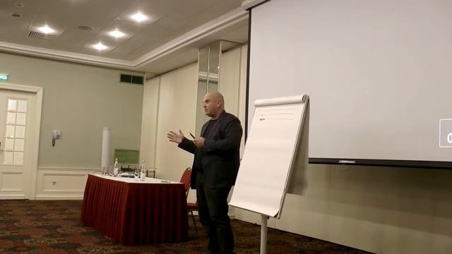 Дмитрий Таран Северный форум Ливадия, процессы и ценности Мастер класс Ораторско.mp4