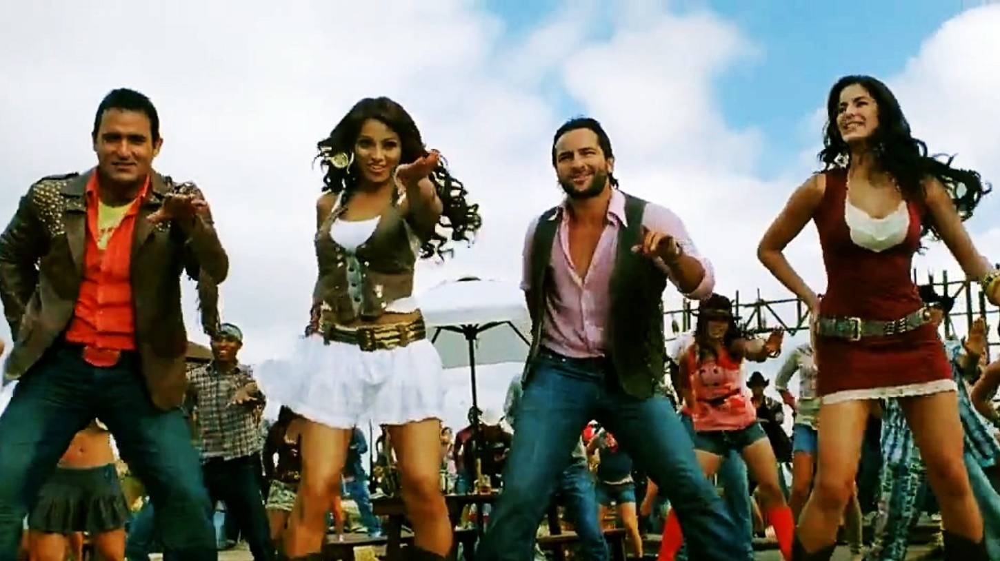 Саиф Али Кхан и Бипаша Басу в экшен-триллере «Гонка. 2008.» Муз.фрагмент