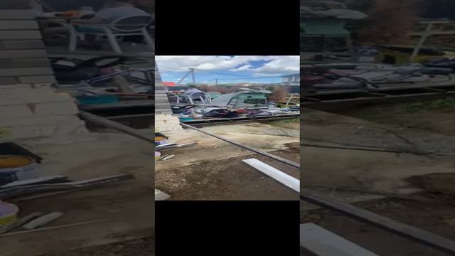 День 1. Разметка свай и покраска металла.