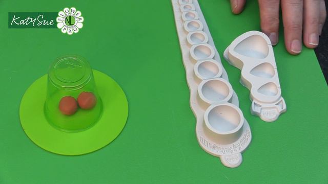 Осенняя сахарная листва, ягоды и шиповник - Часть 1