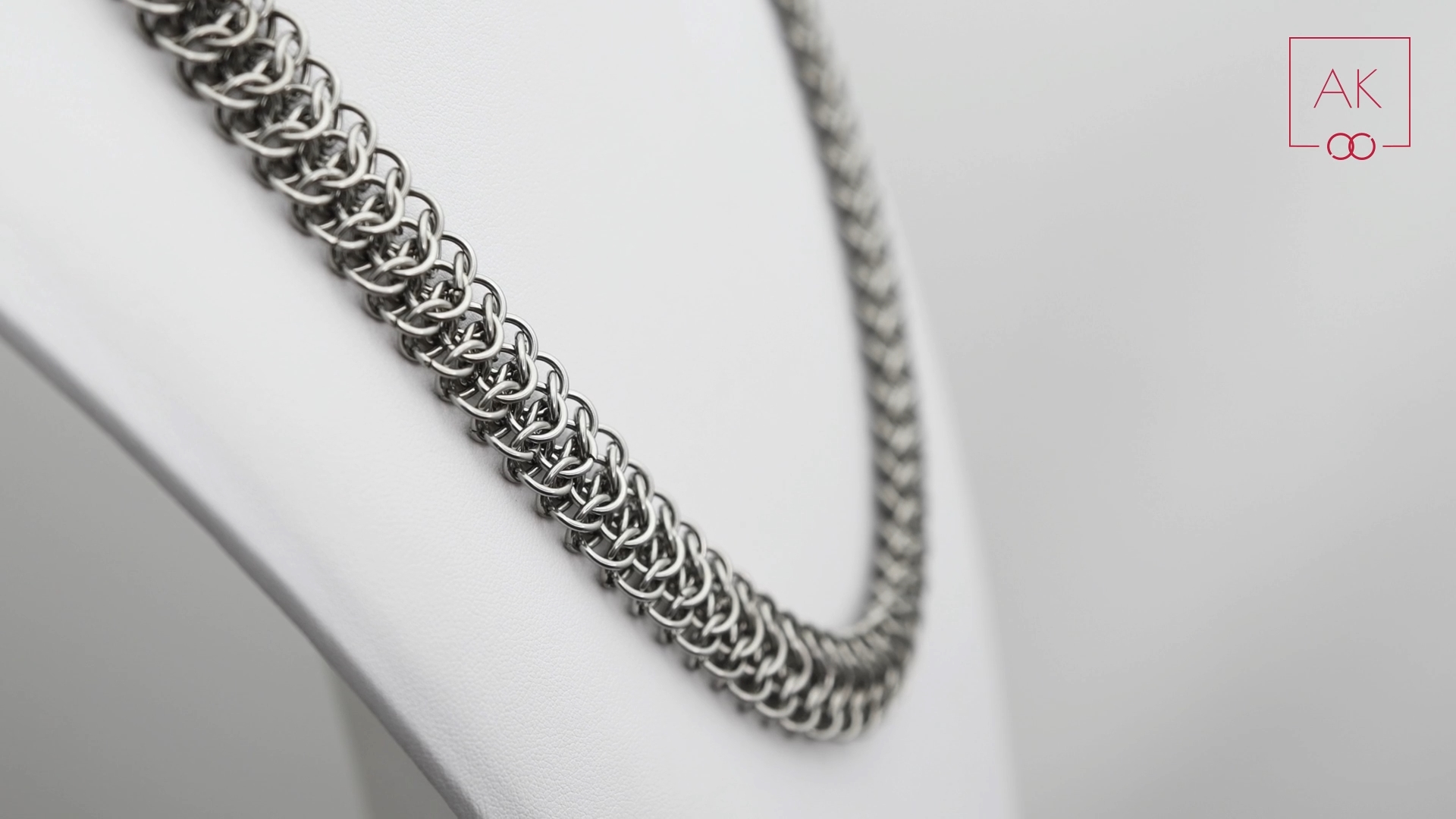 Широкая мужская цепочка на шею «Саламандра макси»