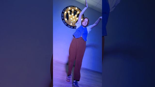 Полина Беляева (Street Styles)