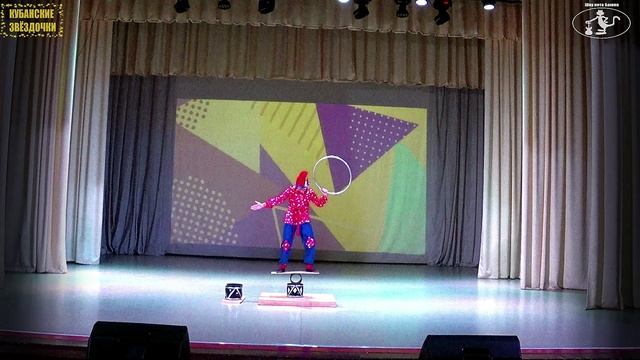 2. "Цирковой дивертисмент" катушки "Петрушка"