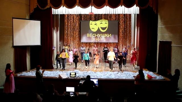 _Веснушкам нашим 9 лет!_.mp4