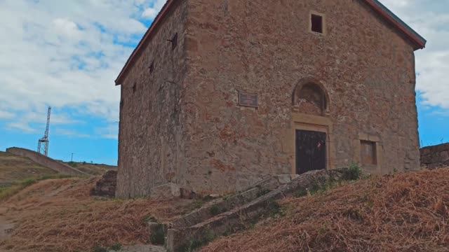 Что ПОСМОТРЕТЬ в Феодосии? Я РАССТРОЕНА от состояния древностей. Храм Димитрия Солунского