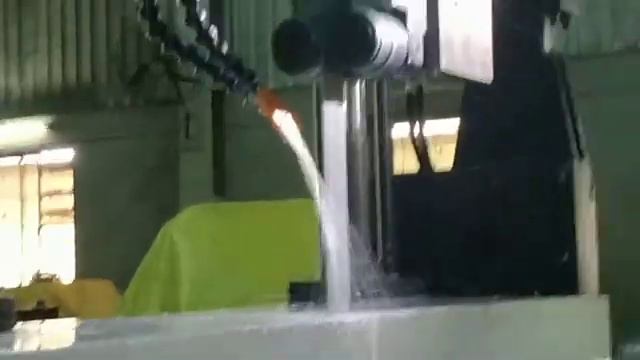 001 Vertical 1600 первый рез