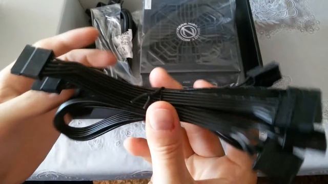 Обзор блока питания Zalman ZM700-GVM