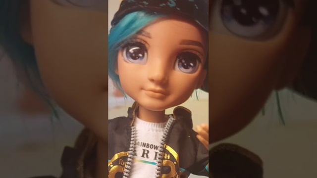 Смешное видео/Куклы Рейнбоу Хай