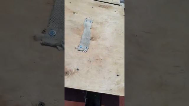 Приспособление для укладки профлиста на крыше