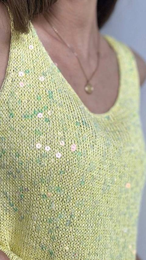 Майка из королевских пайеток