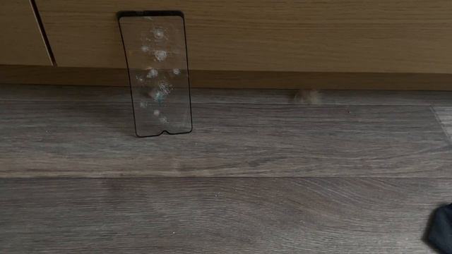 защитное стекло против игрушечного пистолета